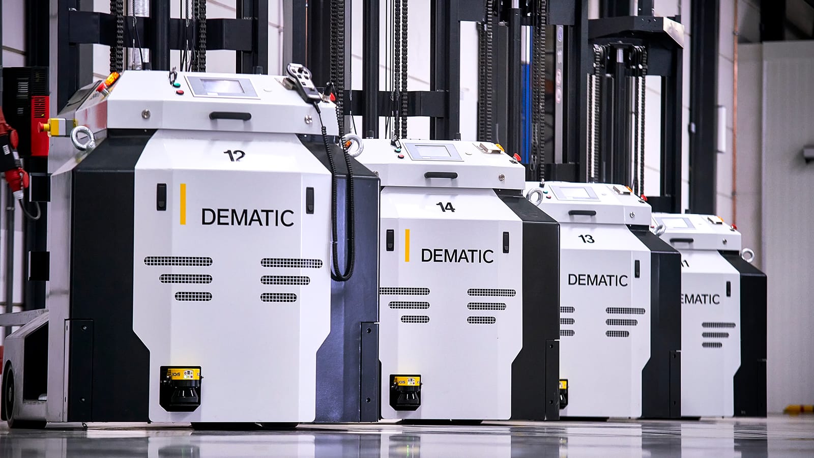 How Generative AI is revolutionizing intralogistics | KION GROUP AG