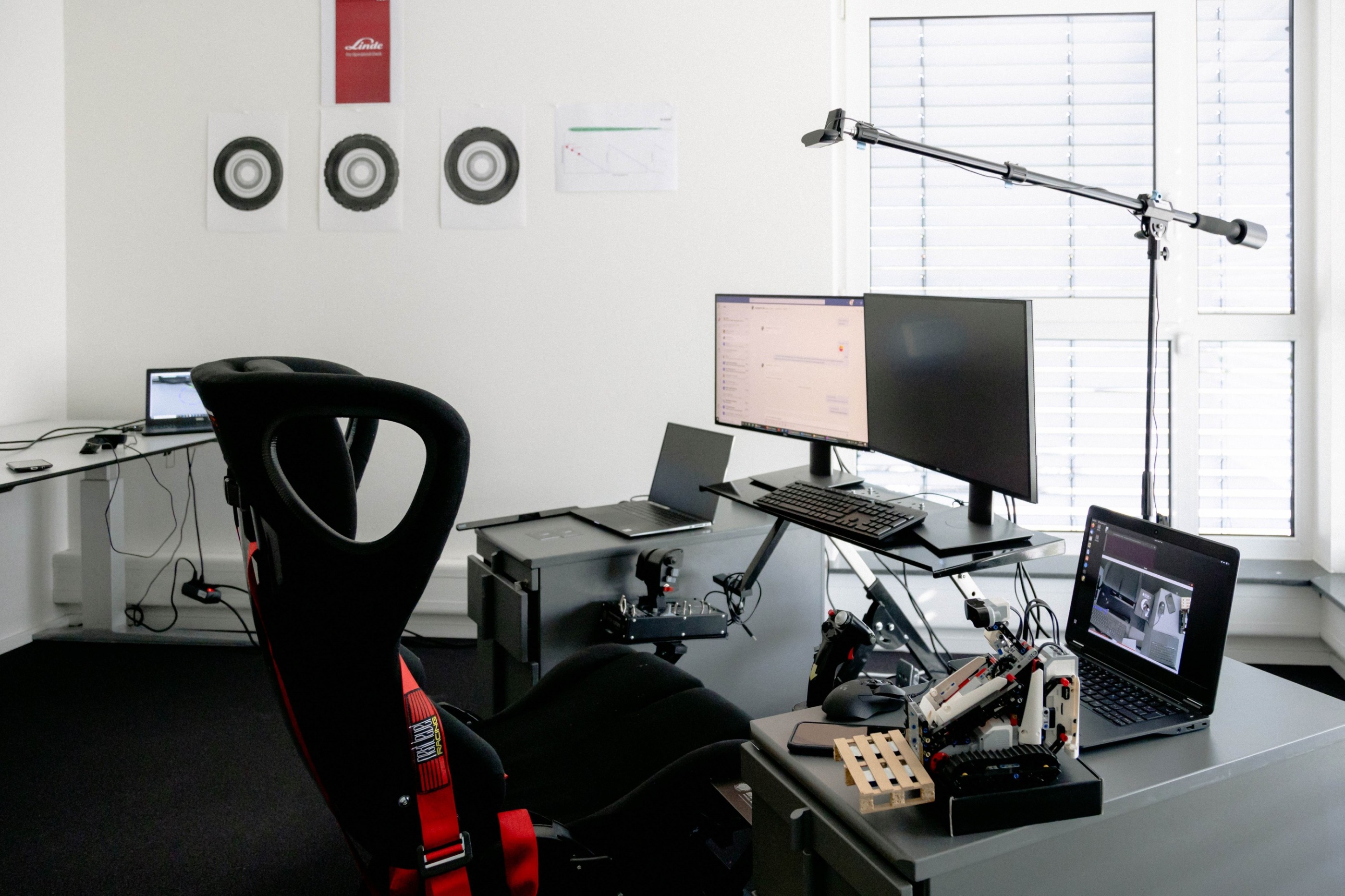 Digital Competence Center for IoT in Germany | KION GROUP AG