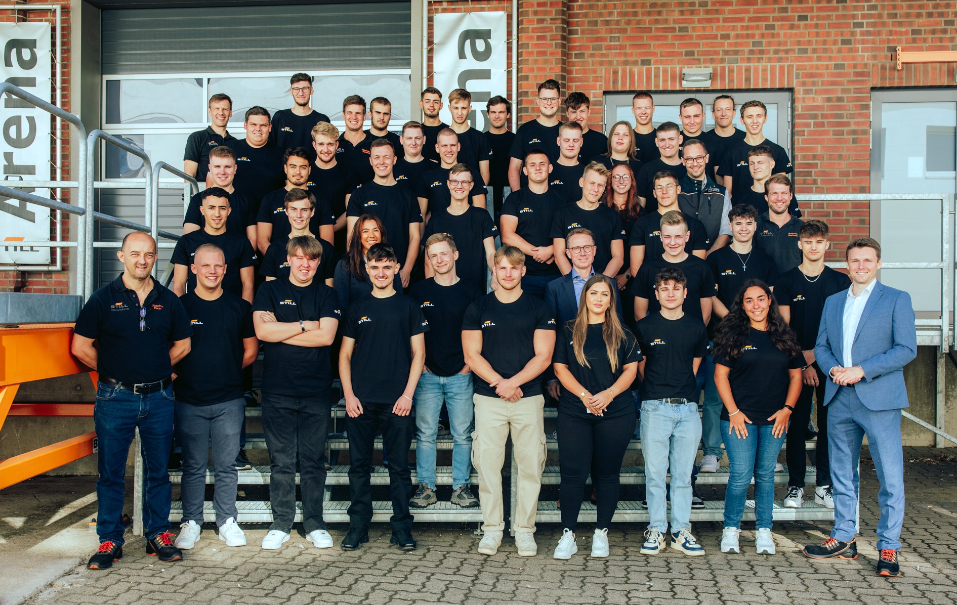 Apprentices and Dual Students | KION GROUP AG | KION GROUP AG
