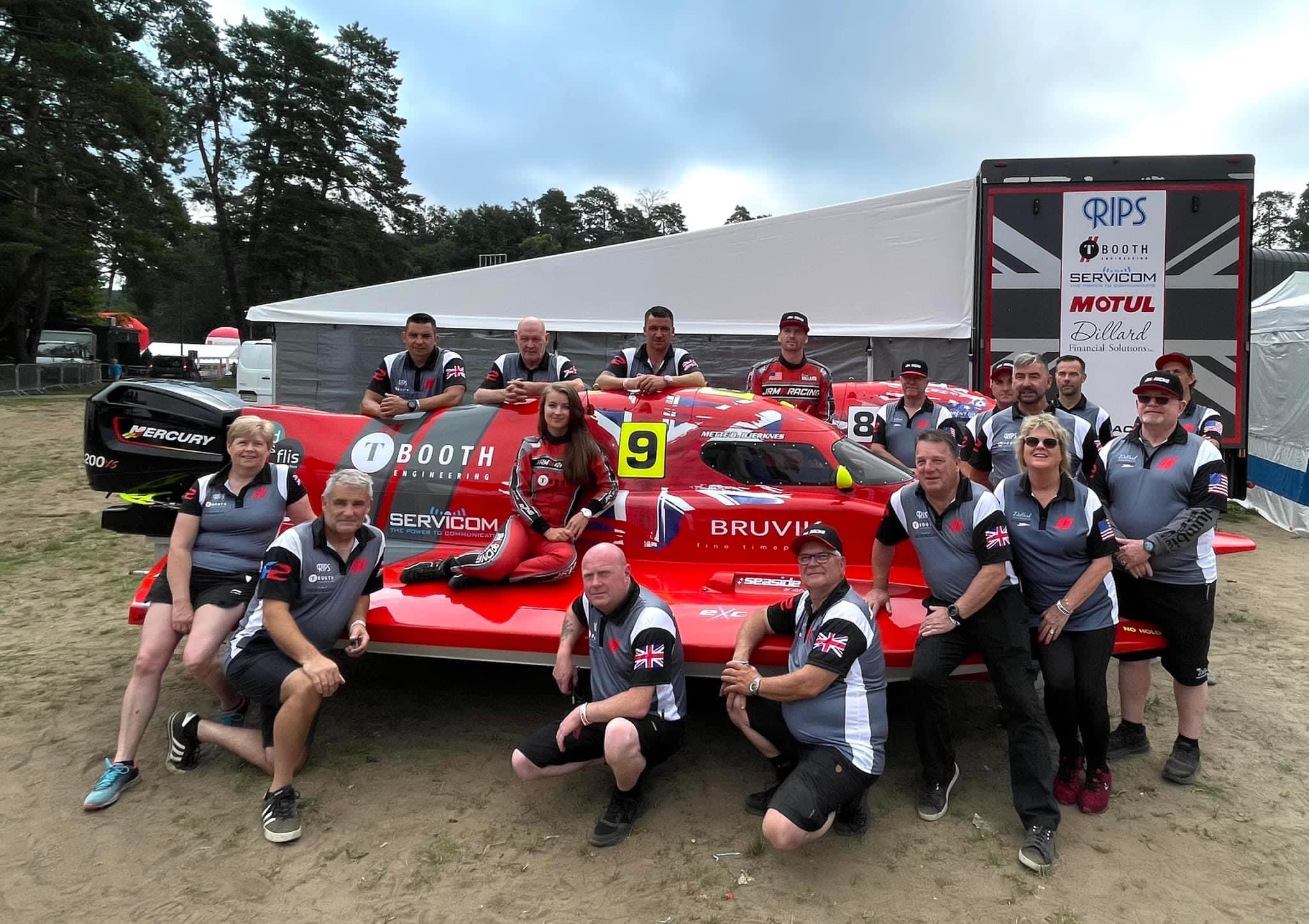 Powerboat racing I People Story I KION GROUP AG | KION GROUP AG