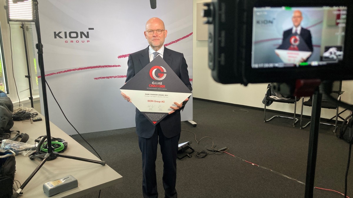 Logistics of the future - KION focuses on digital transformation | KION ...