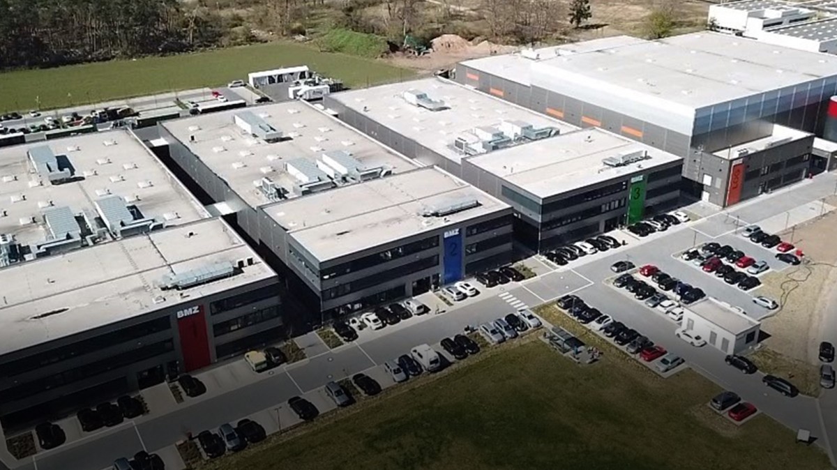 Dematic and Linde MH with cooperation | KION GROUP AG | KION GROUP AG